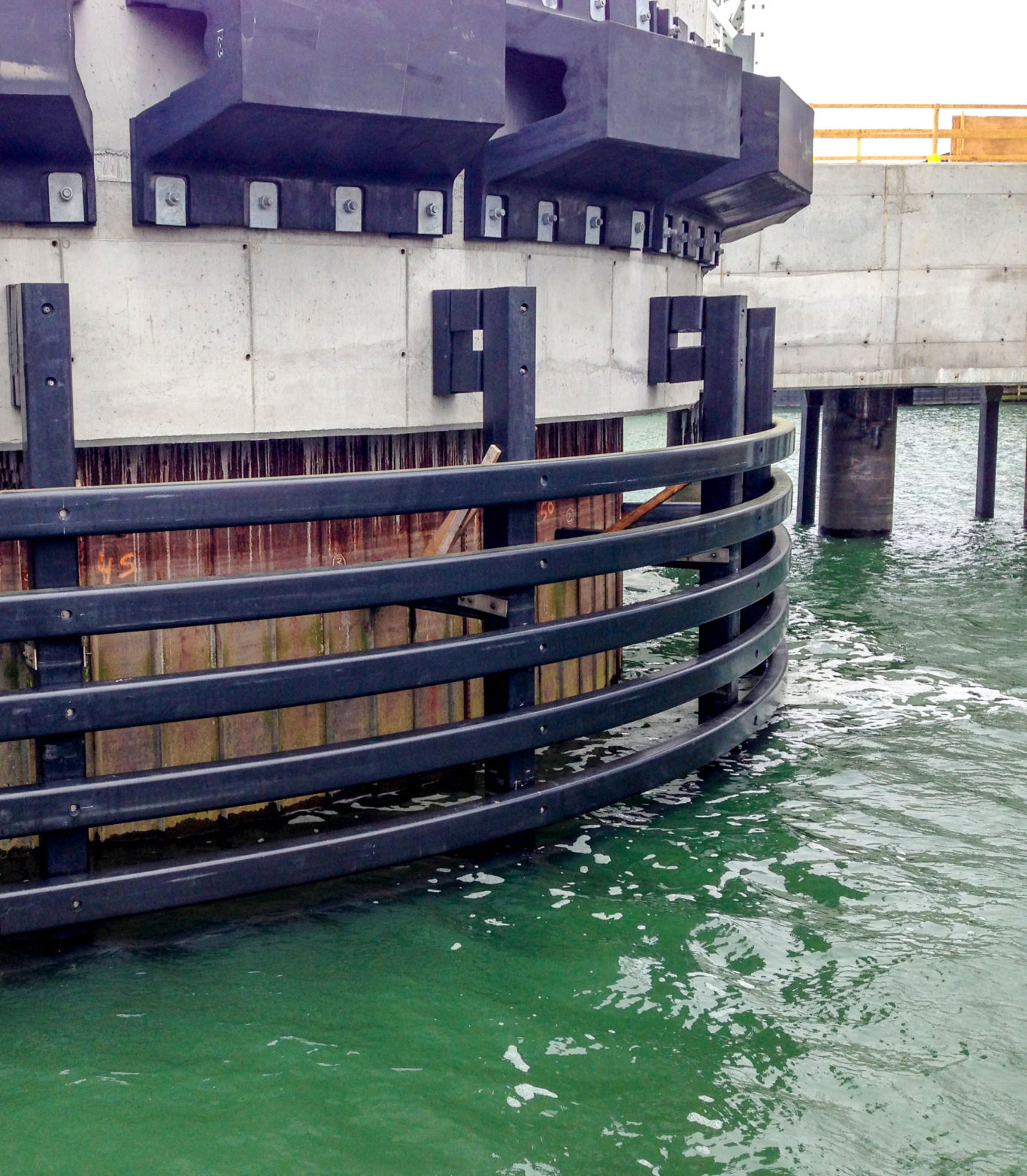 Solutions for Your Projects with Marine HDPE Plastic Lumber