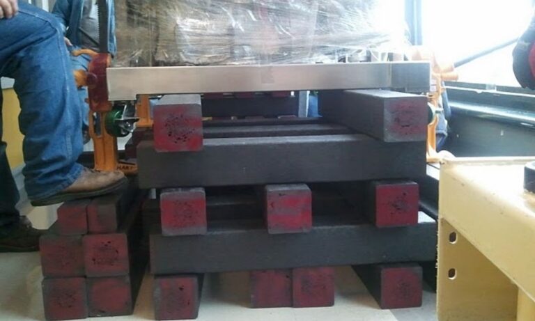 Should You Use HDPE for Cribbing and Dunnage?